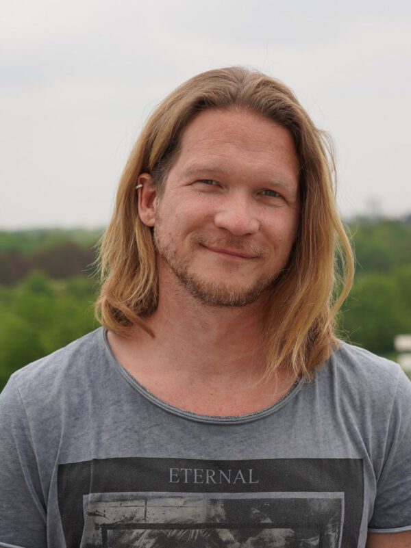 Über uns - Film mit!